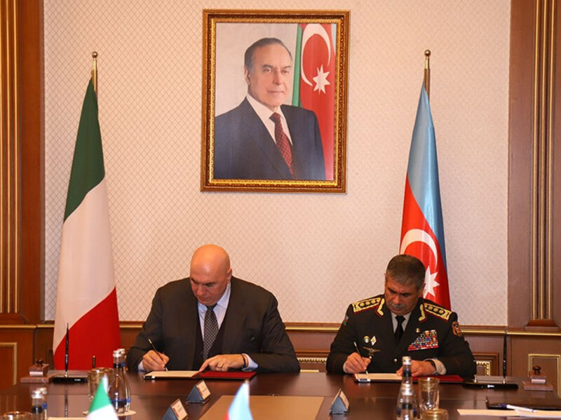 Azərbaycan və İtaliya arasında hərbi təlimlərlə bağlı sənəd imzalandı